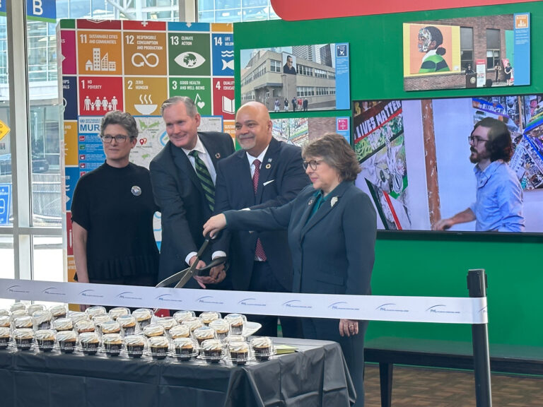New SDG Expo at Philadelphia Airport features Temple SDG Mural – OWLTOPIA